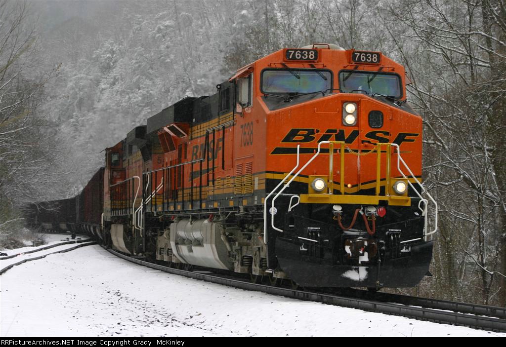 BNSF 7638